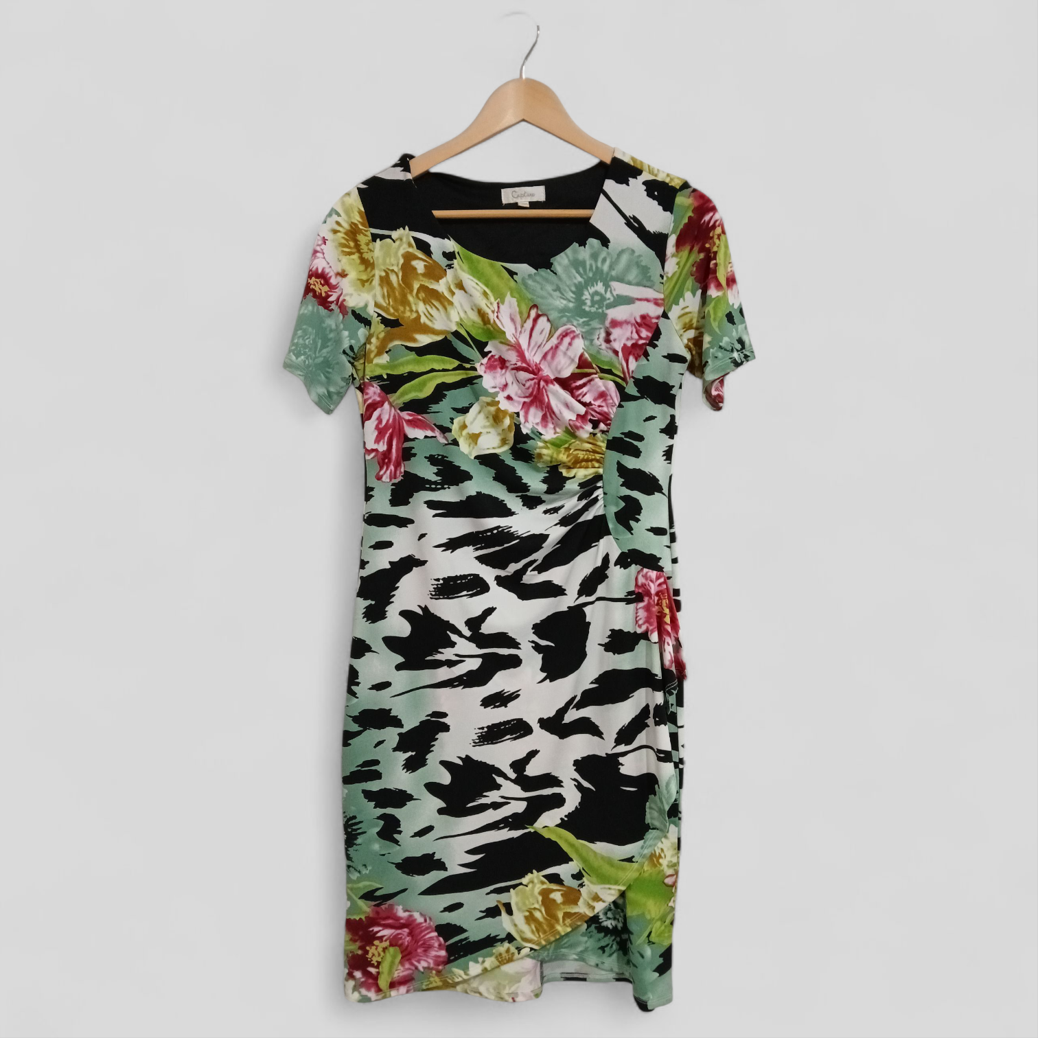(10) Capture | Floral Dress – The Outback Op Shop Australia